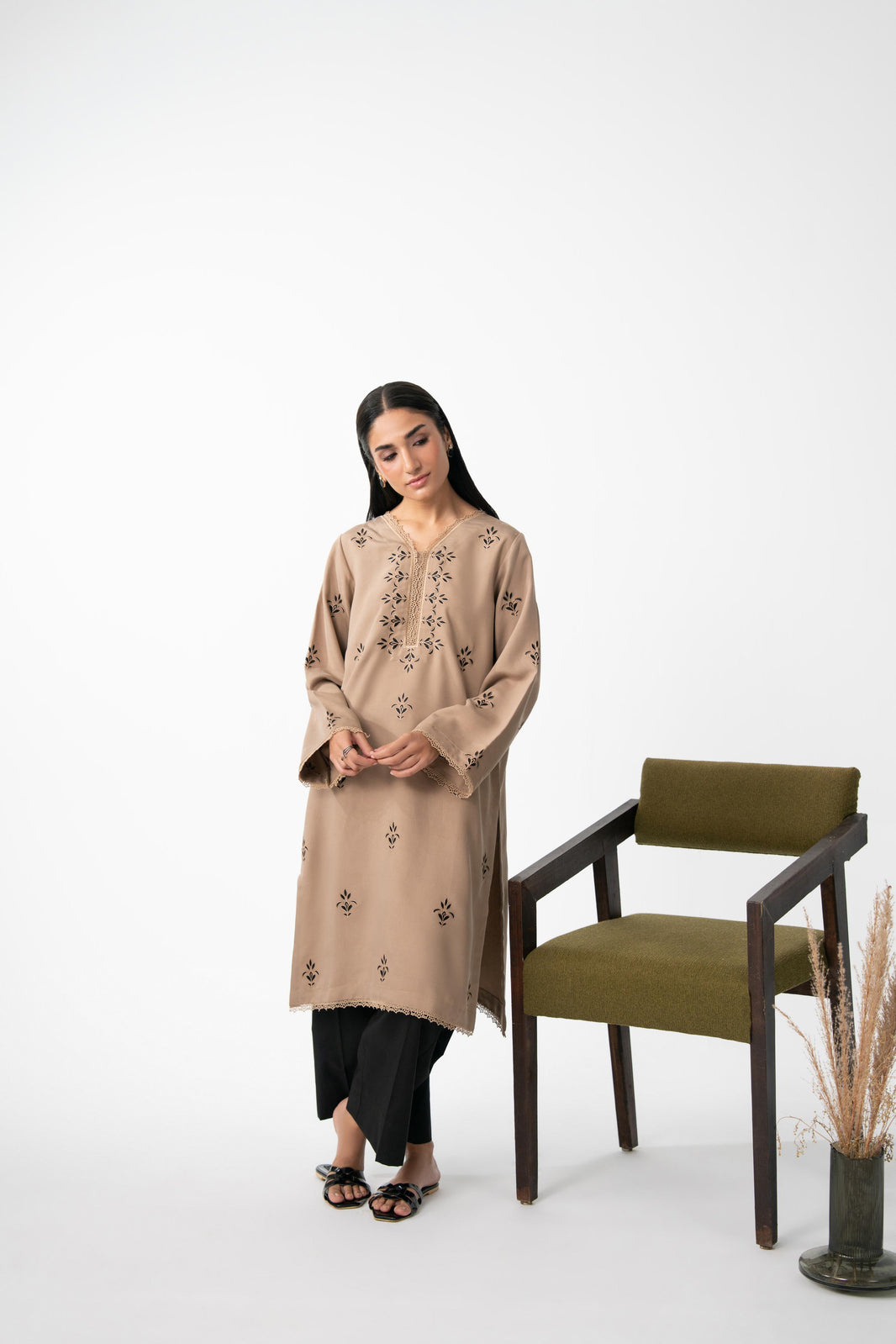 Deeqa apparel